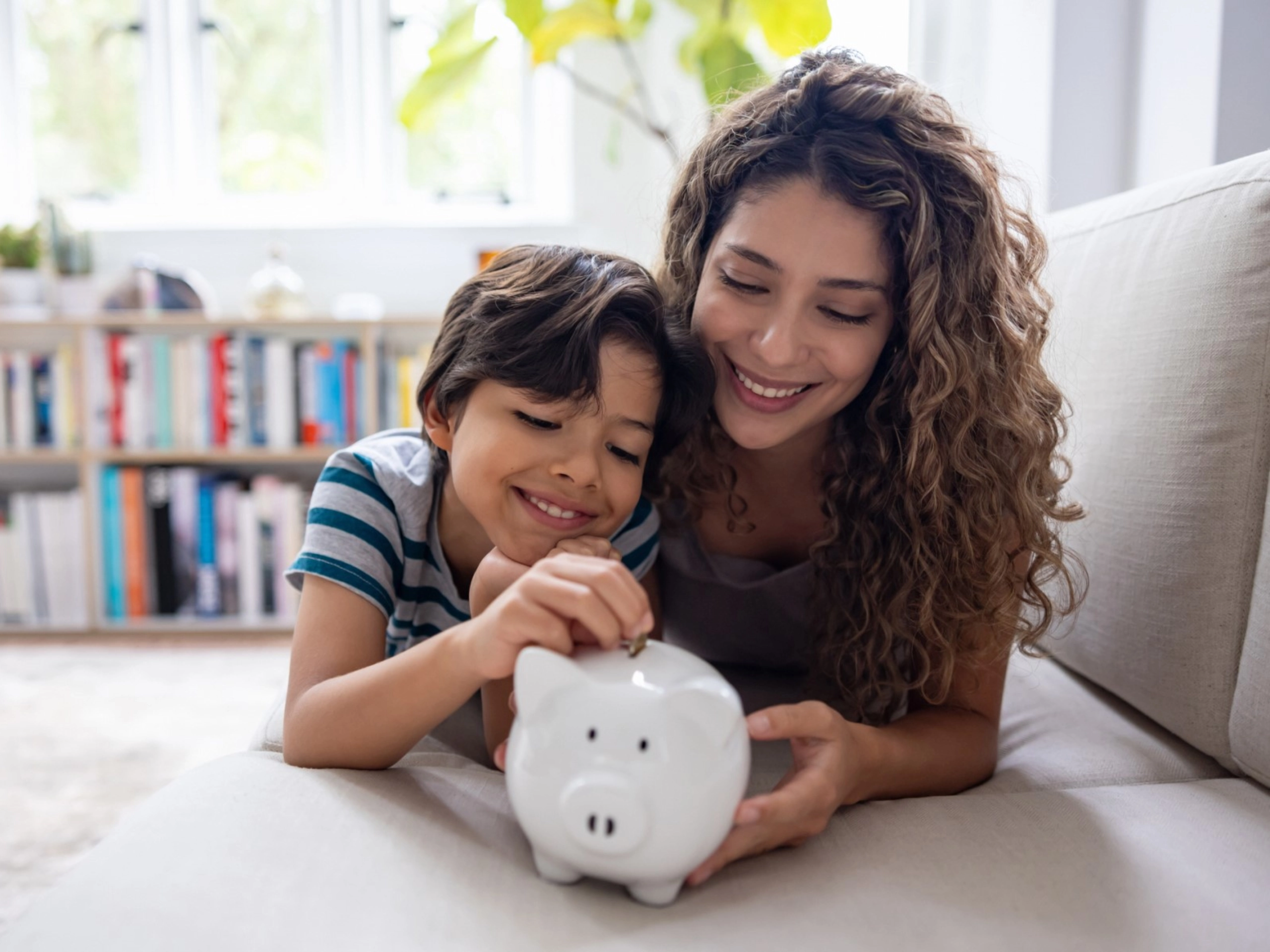 Bankkonto & Bankkarte für Privatkunden & den Alltag | UKB